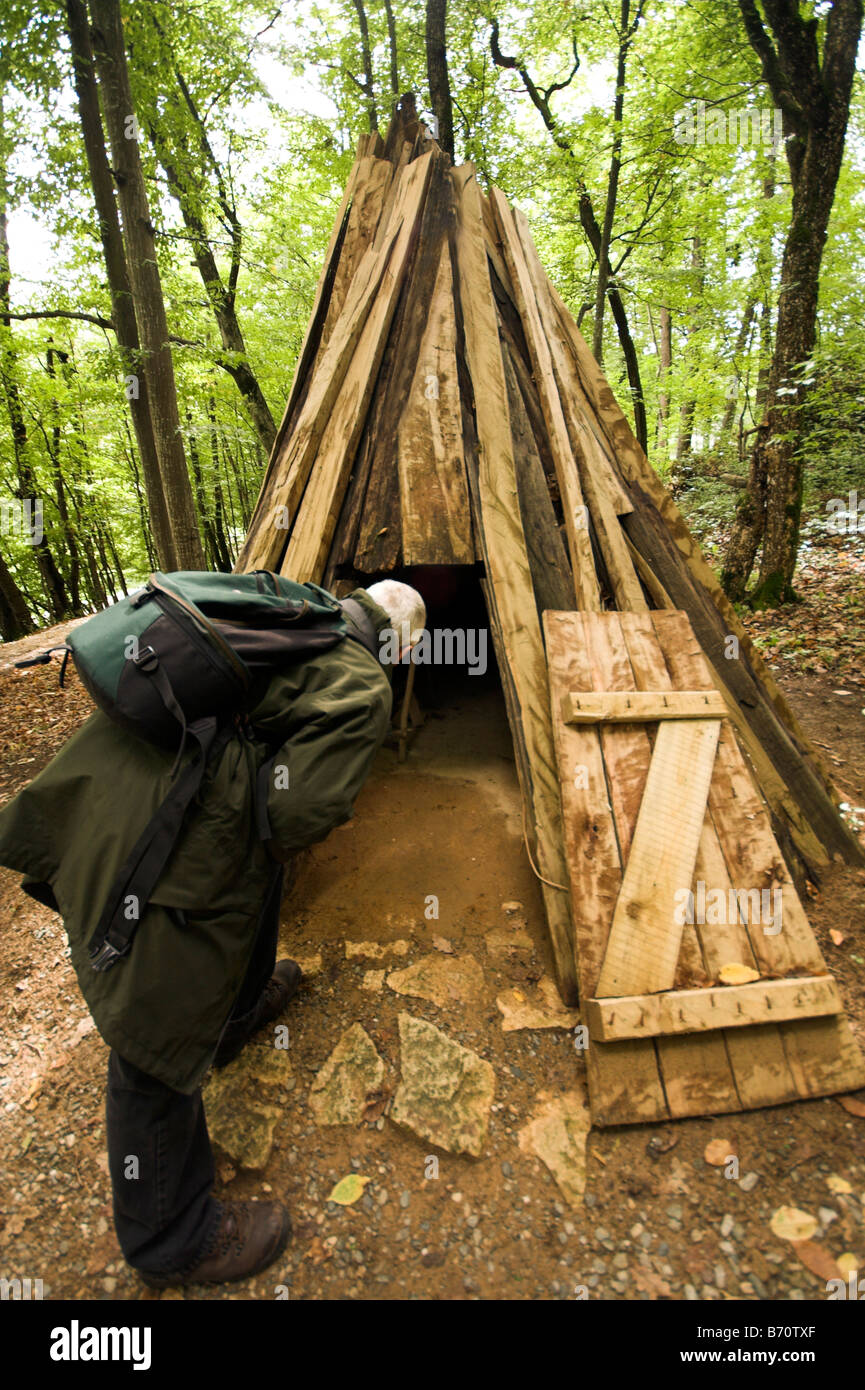 Primitive man museum hi-res stock photography and images - Alamy