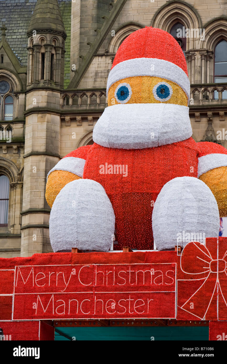 Santa on manchester town hall hi-res stock photography and images - Alamy