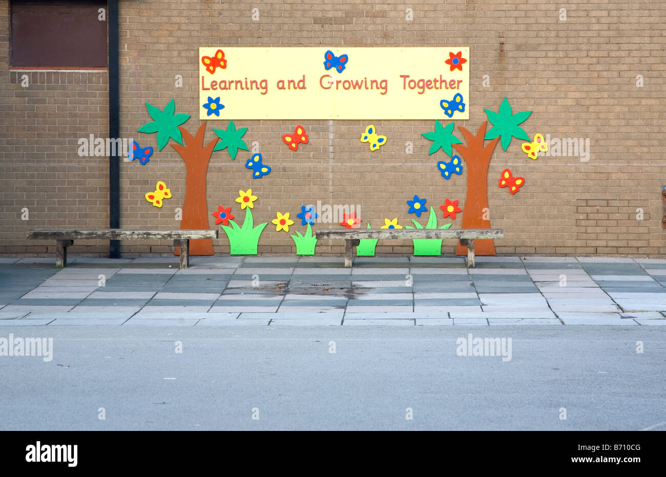 School playground sign Stock Photo - Alamy