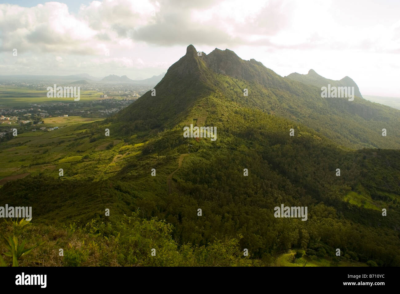 Mauritius Mountain High Resolution Stock Photography and Images - Alamy