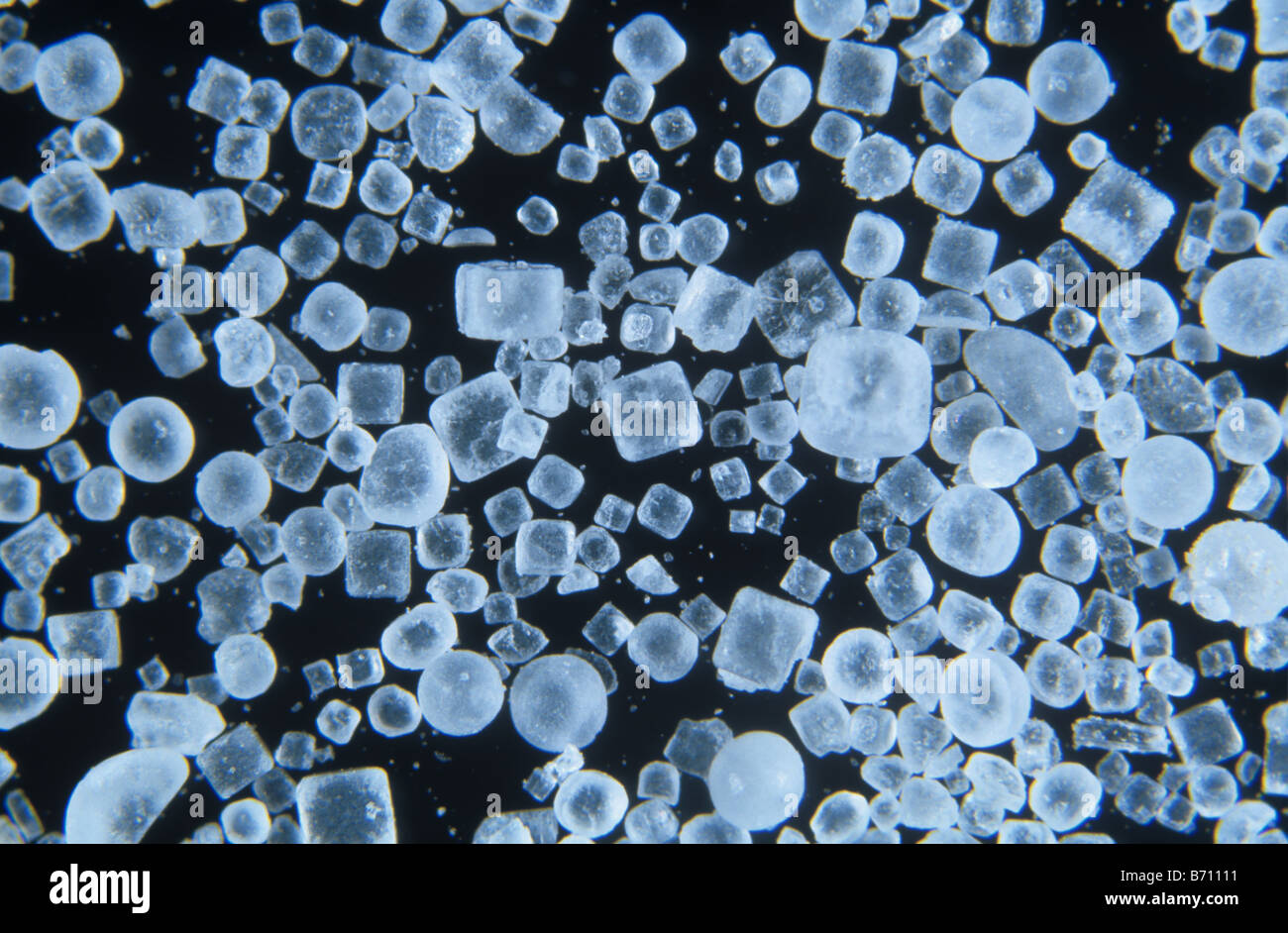 Table salt hi-res stock photography and images - Alamy