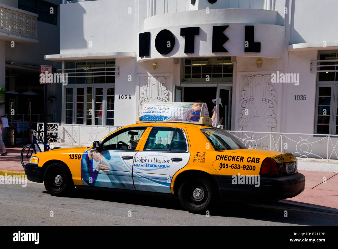 Miami taxis hi-res stock photography and images - Alamy