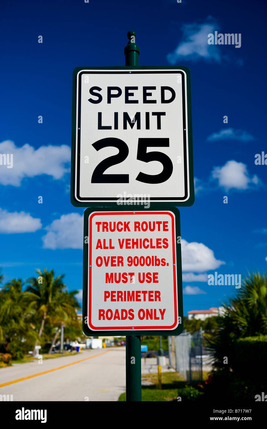 Palm beach interesting signs road hi-res stock photography and images ...
