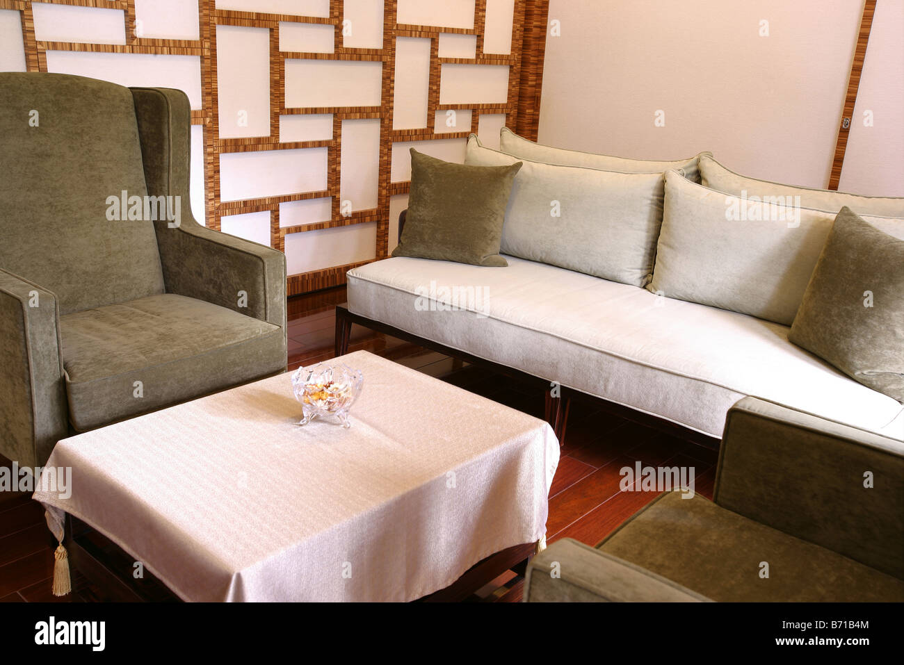 Livingroom Sofa Cushion Table Stock Photo - Alamy