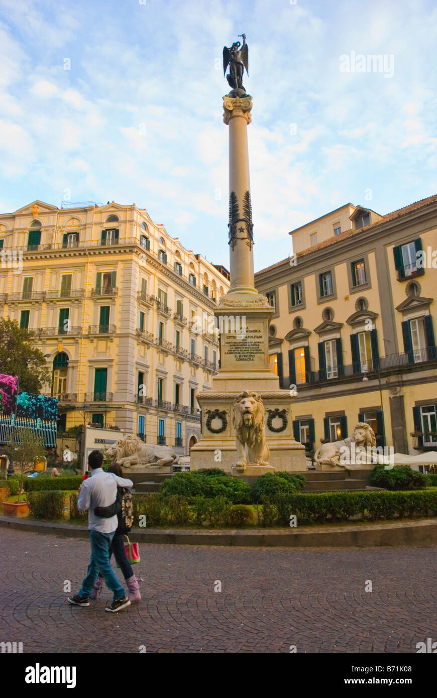 Napoli piazza dei martiri hi-res stock photography and images - Alamy