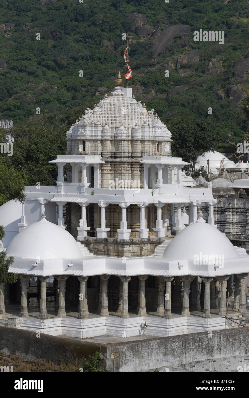 Dilwara temple in mount abu hi-res stock photography and images - Alamy