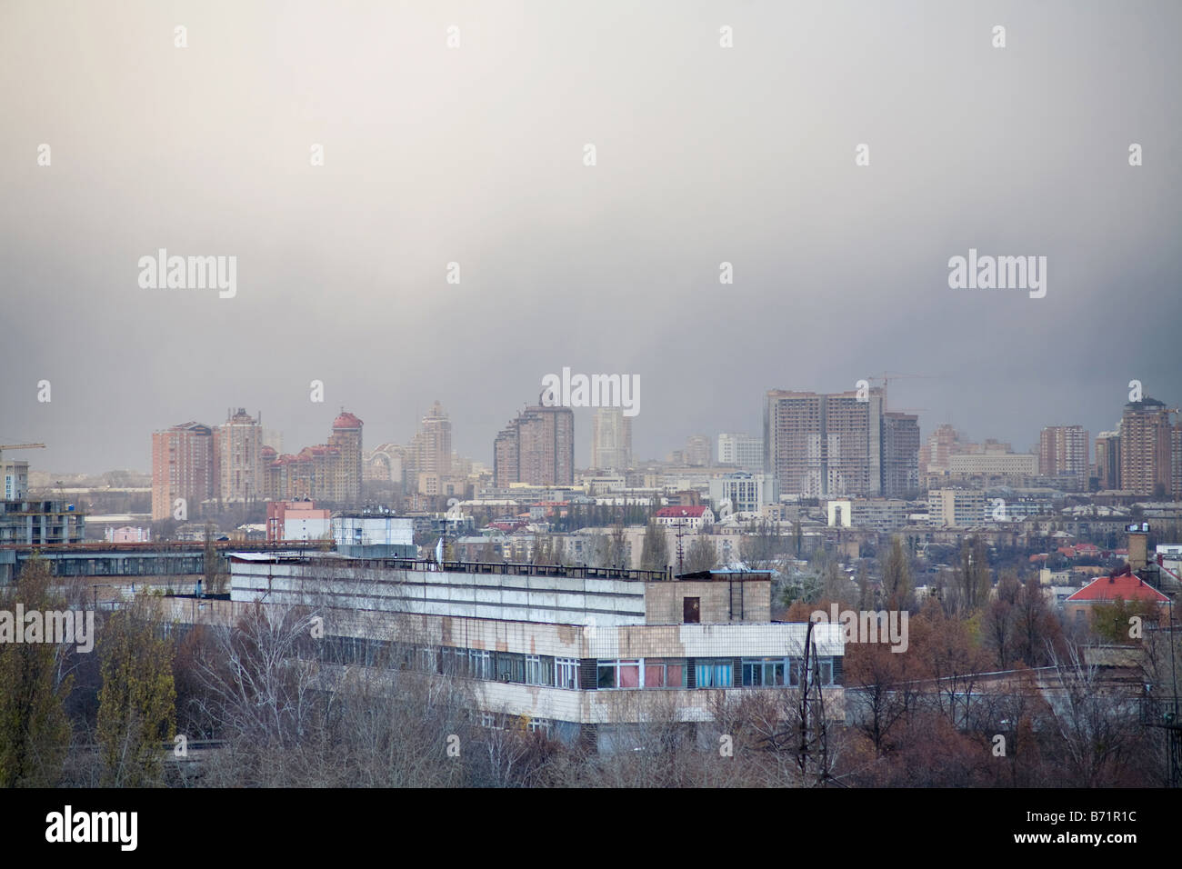 smoke over town Stock Photo - Alamy