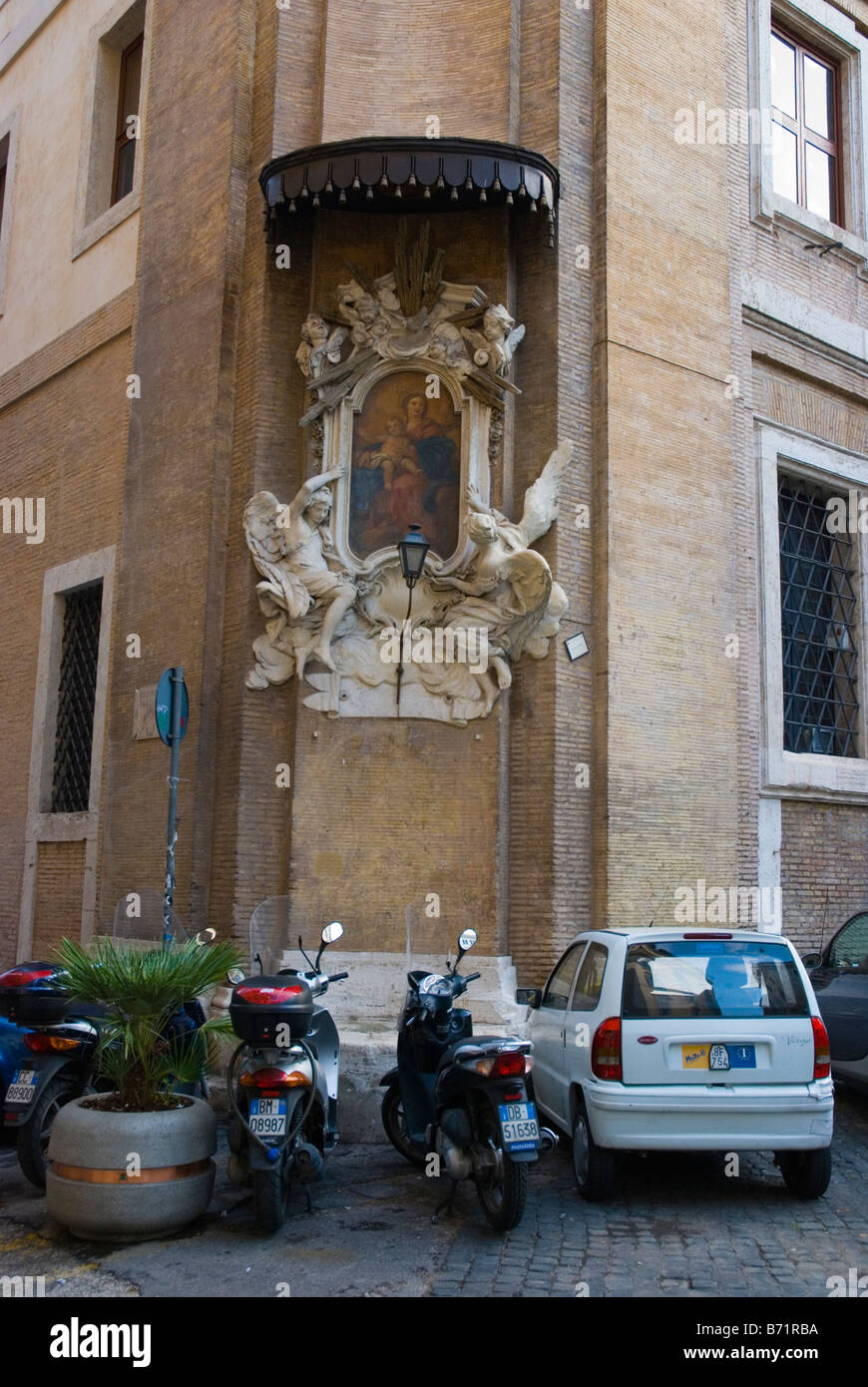 Orologio piazza rome hi-res stock photography and images - Alamy