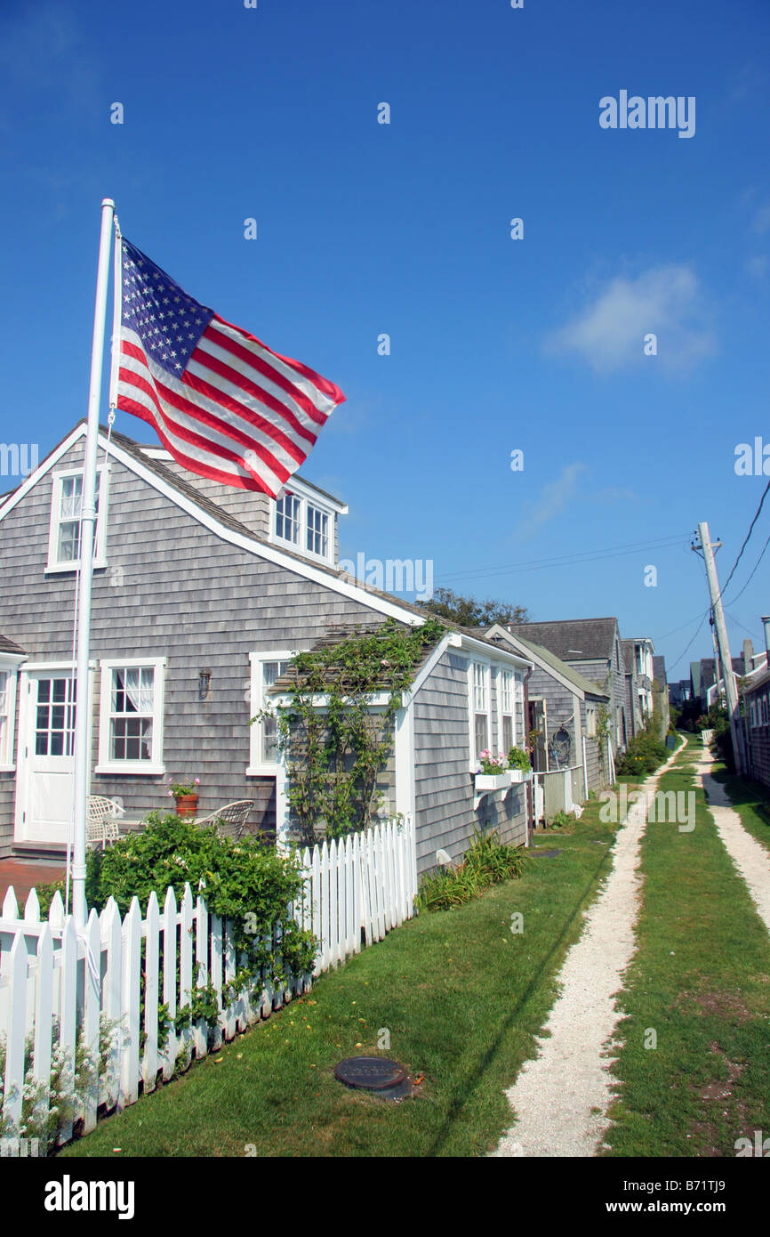 Homes in siasconset nantucket island hi-res stock photography and ...