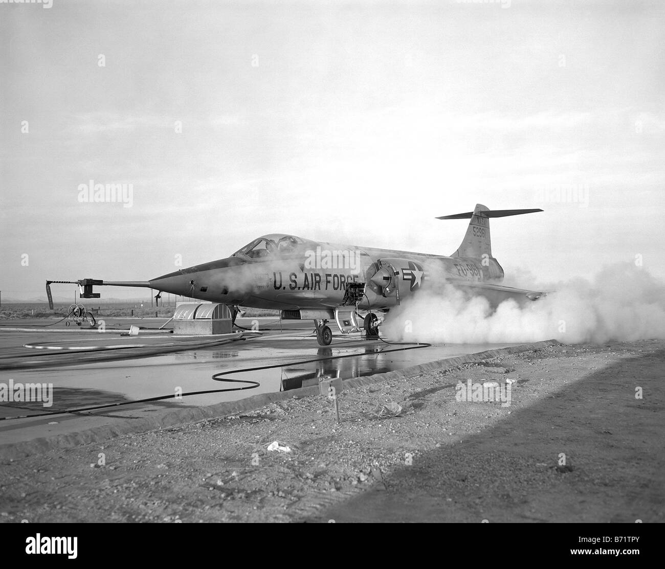 Reaction control system hi-res stock photography and images - Alamy