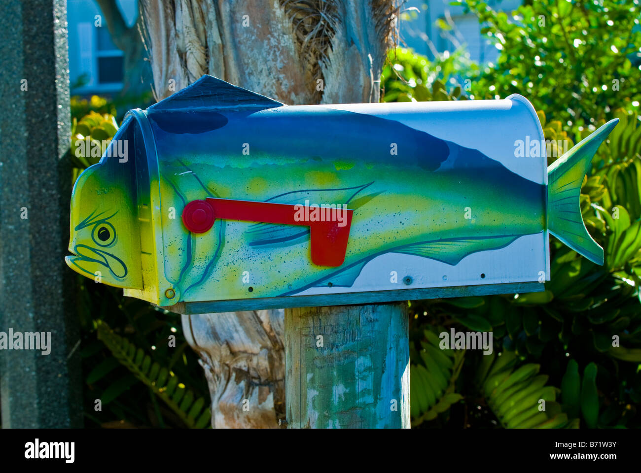 Fish mailbox hi-res stock photography and images - Alamy