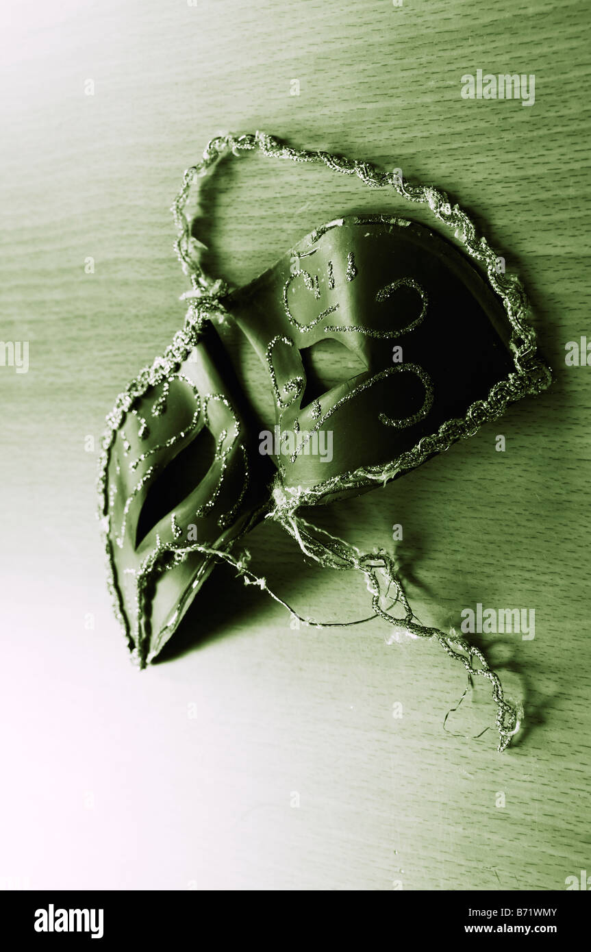 Broken mask not not not virus hi-res stock photography and images - Alamy