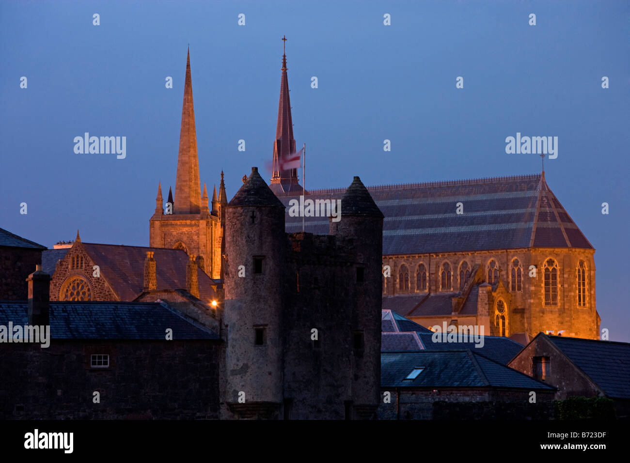 Northern Ireland Enniskillen River Erne Medieval Castle Fermanagh ...
