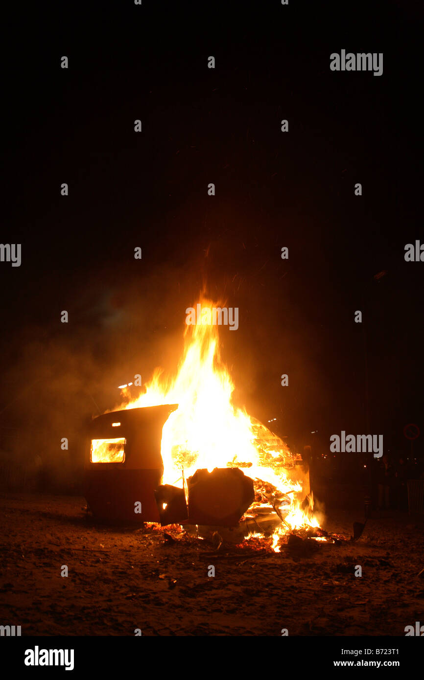 Caravan fire bonfire heat flame Stock Photo - Alamy