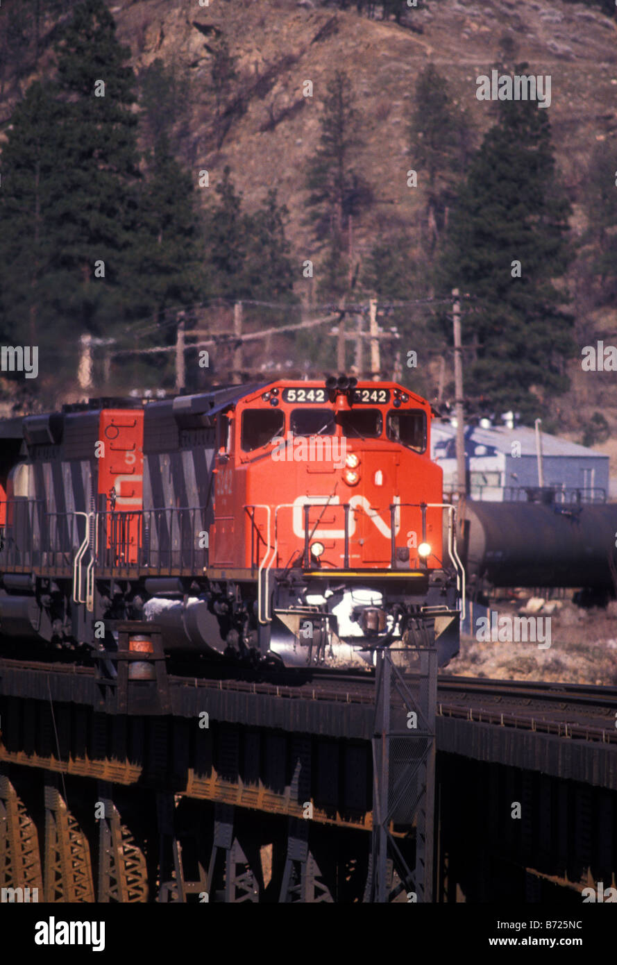 Cn rail bridge hi-res stock photography and images - Alamy