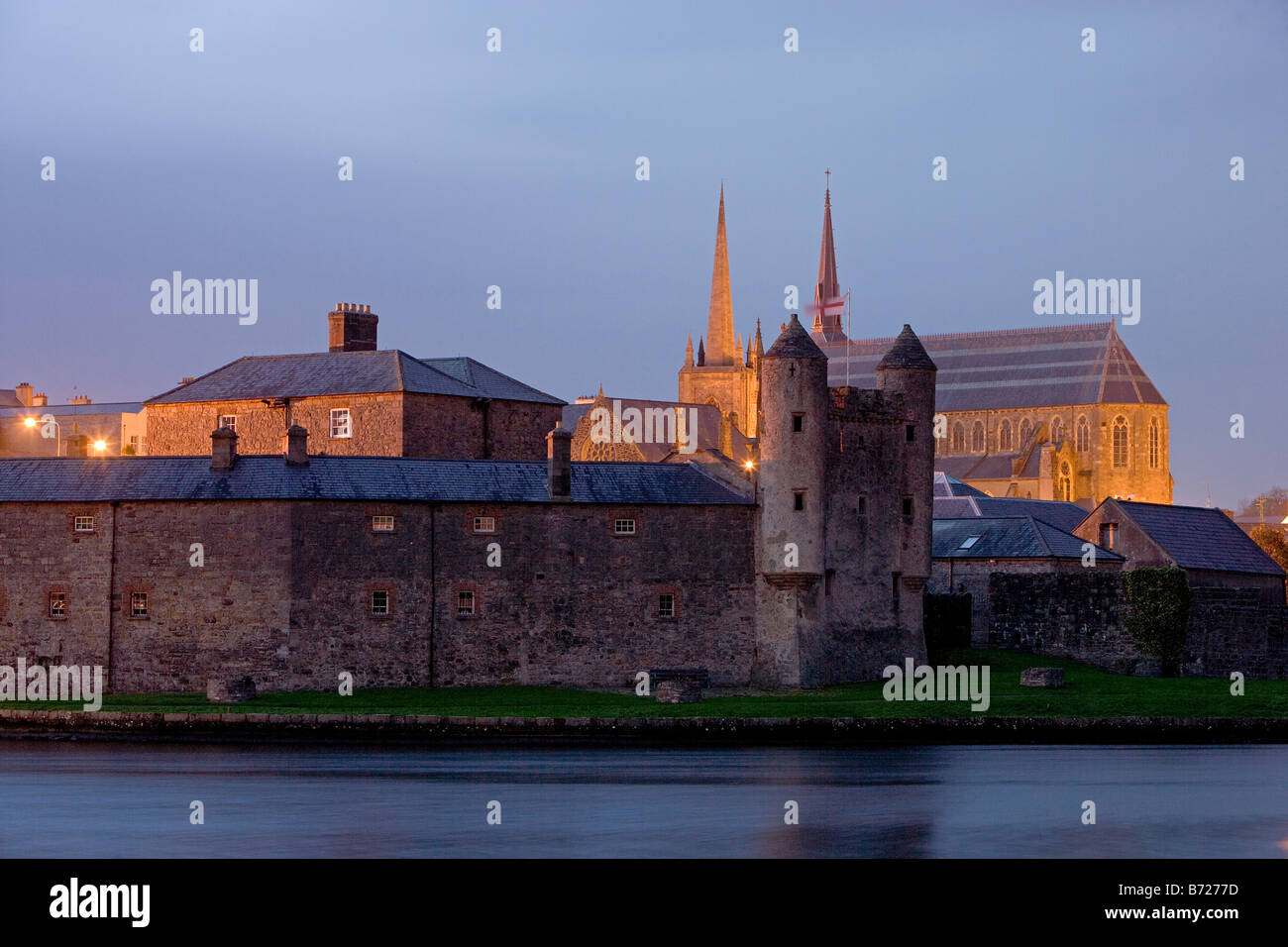 Northern Ireland Enniskillen River Erne Medieval Castle Fermanagh ...