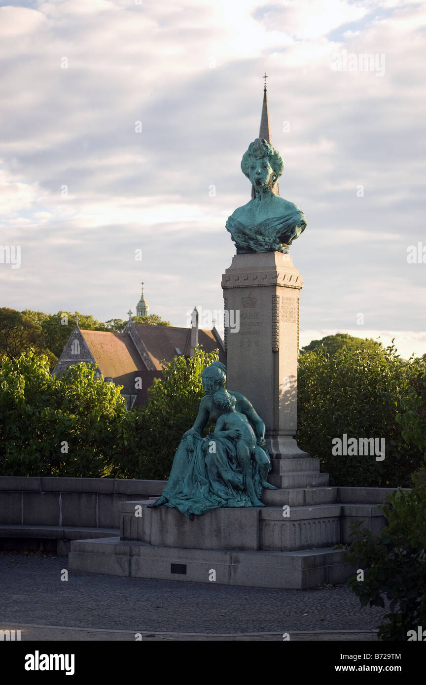 Statue of princess marie hi-res stock photography and images - Alamy