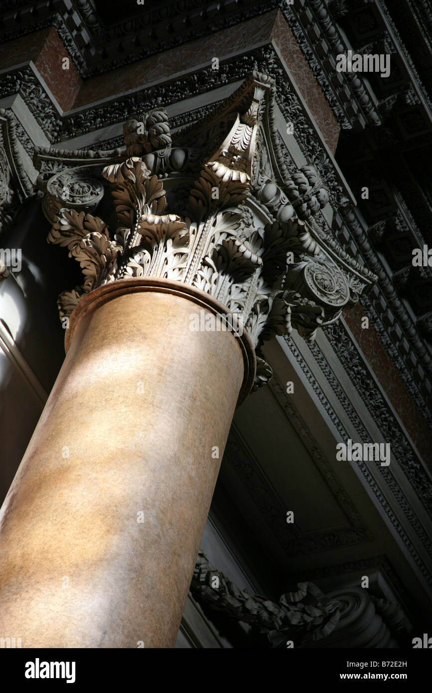 Close up ornate stone columns hi-res stock photography and images - Alamy