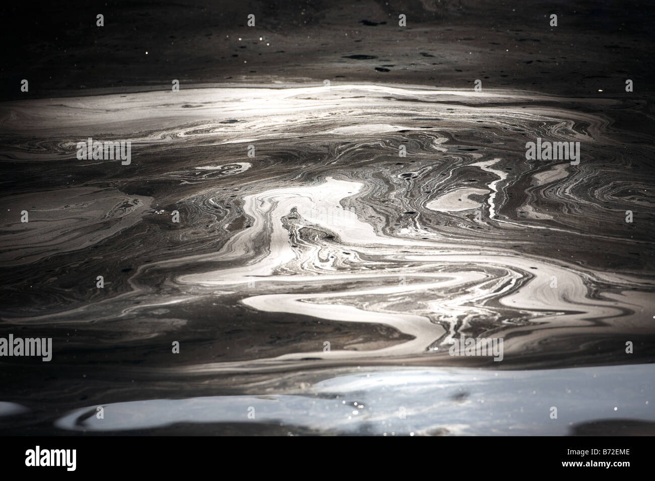Oil and water hi-res stock photography and images - Alamy