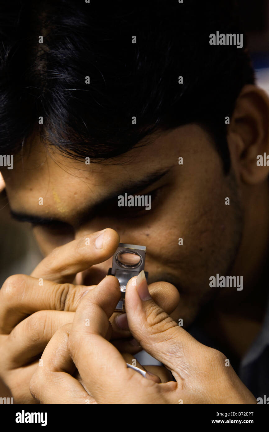 Surat diamond hi-res stock photography and images - Alamy