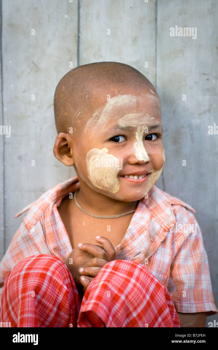 Portrait of a boy from Myanmar Stock Photo - Alamy