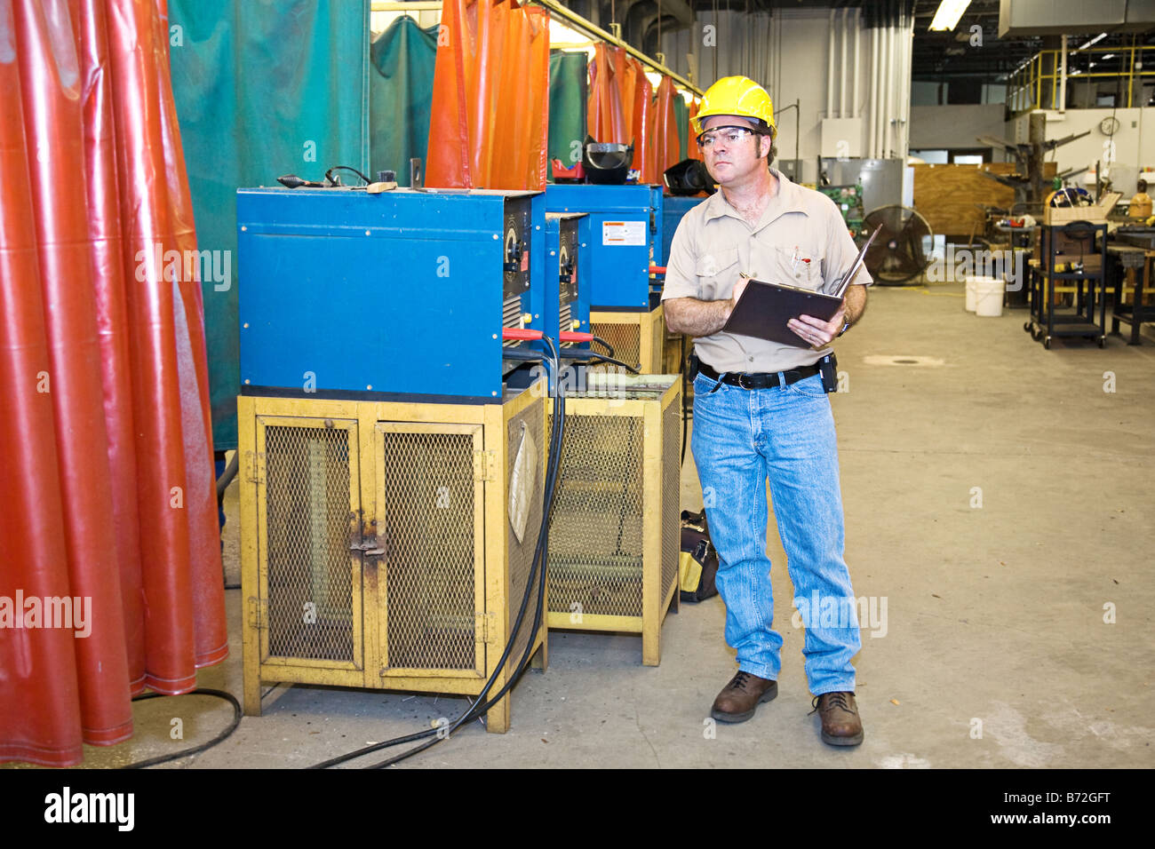 Welding inspector hi-res stock photography and images - Alamy