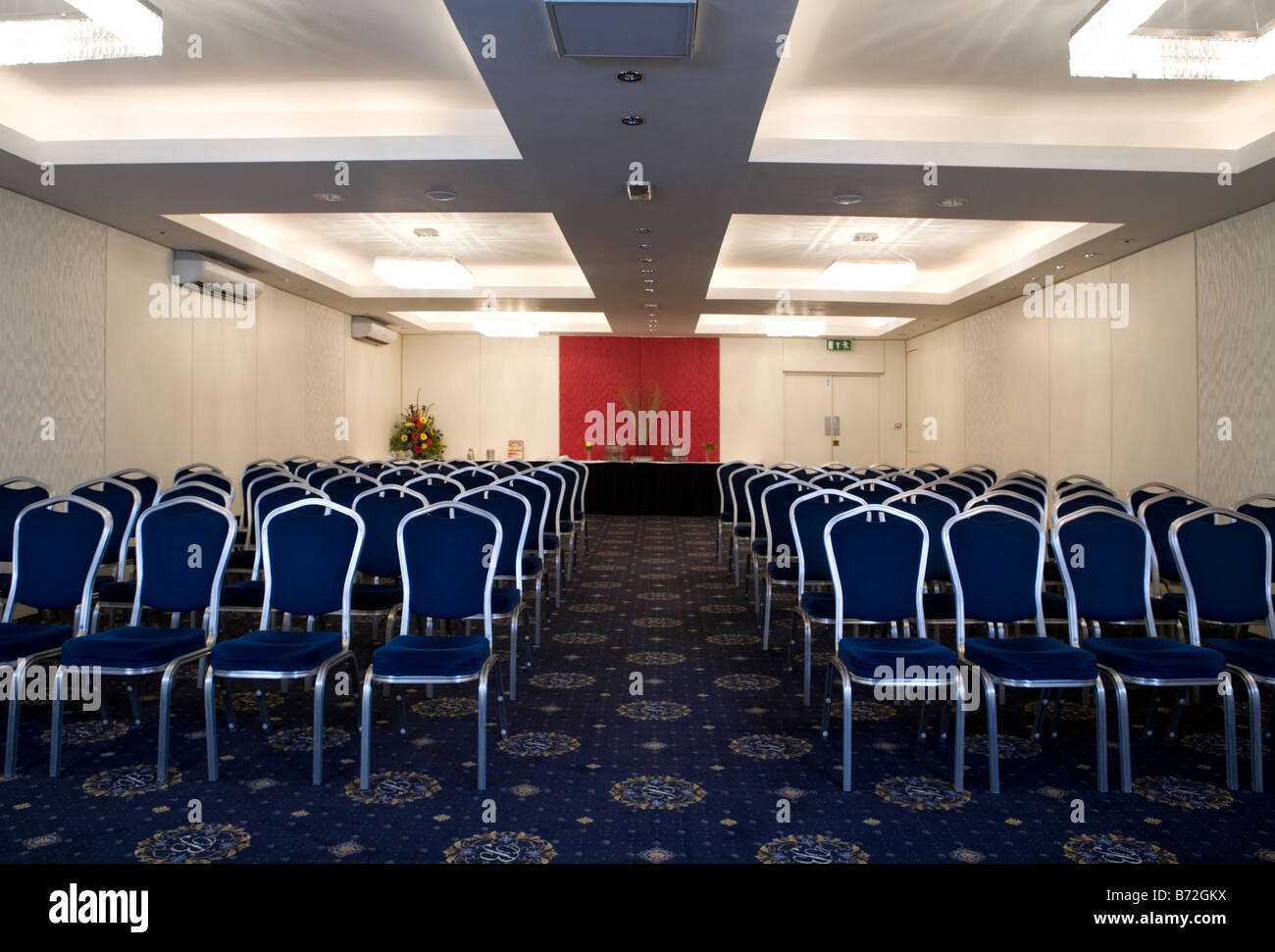 Board of directors meetings hi-res stock photography and images - Alamy