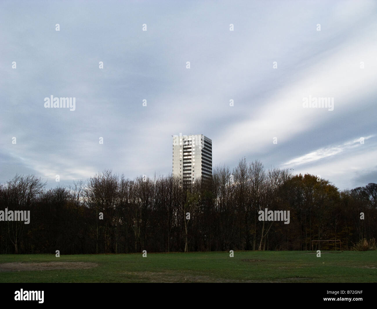 Newcastle tower block hi-res stock photography and images - Alamy