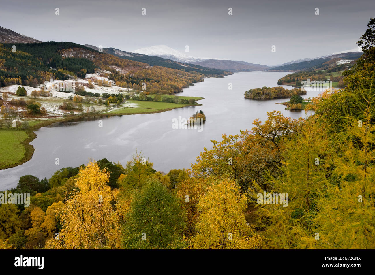 Queens View in Autumn Looking up Loch Tummel near Allean in the Tay ...