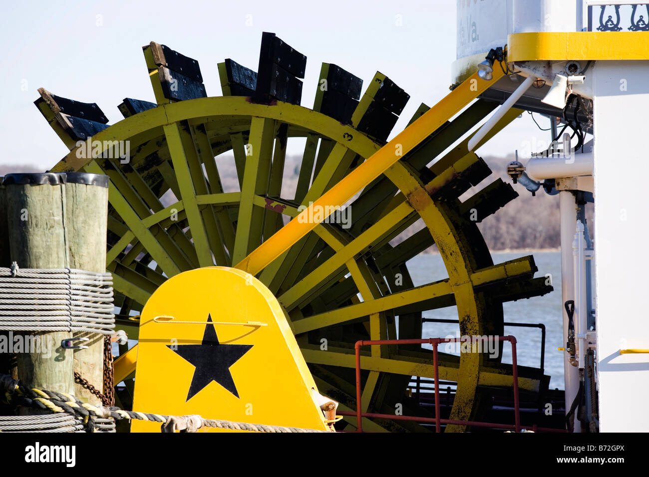 Paddlewheel hi-res stock photography and images - Alamy