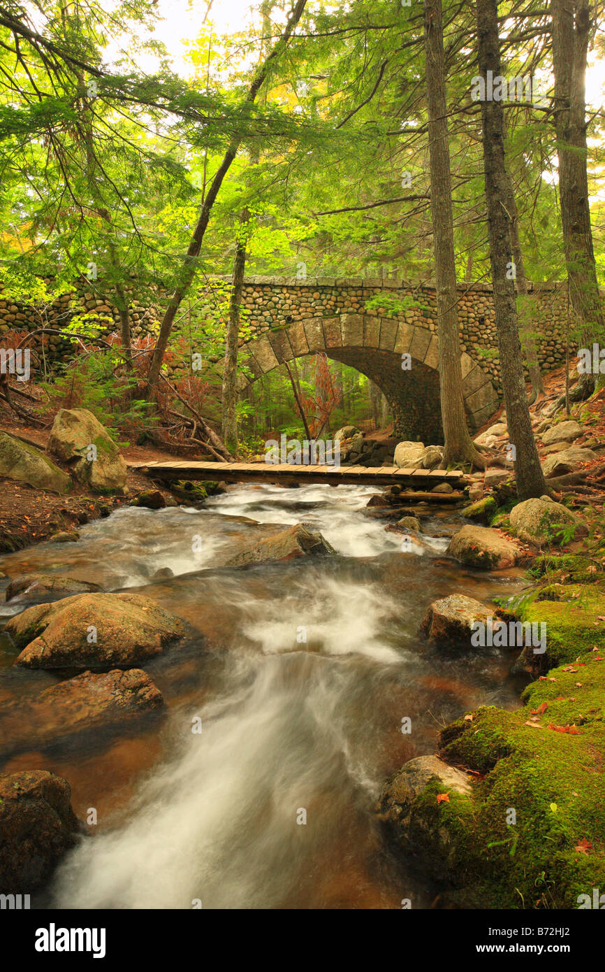 Cobblestone Carriage Road Bridge near Jordan Pond, Acadia National Park ...