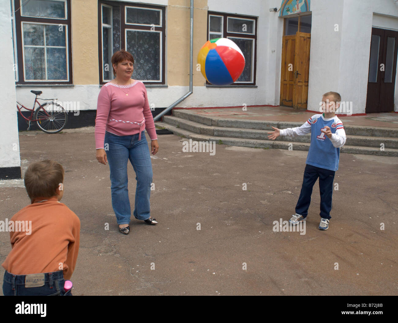 Group of orphans hi-res stock photography and images - Alamy