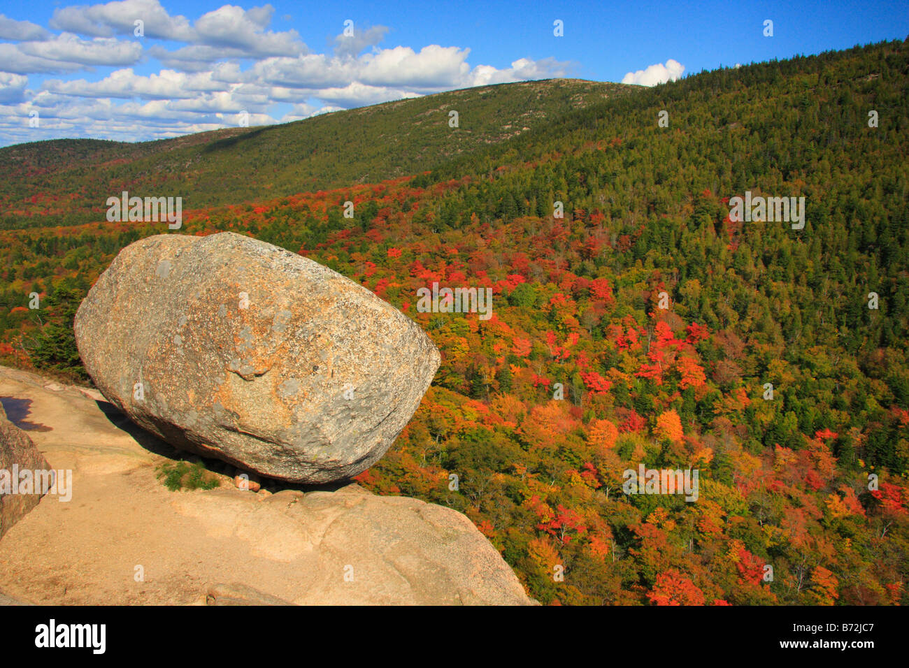 Bubble Rock, Acadia National Park, Maine, USA Stock Photo - Alamy