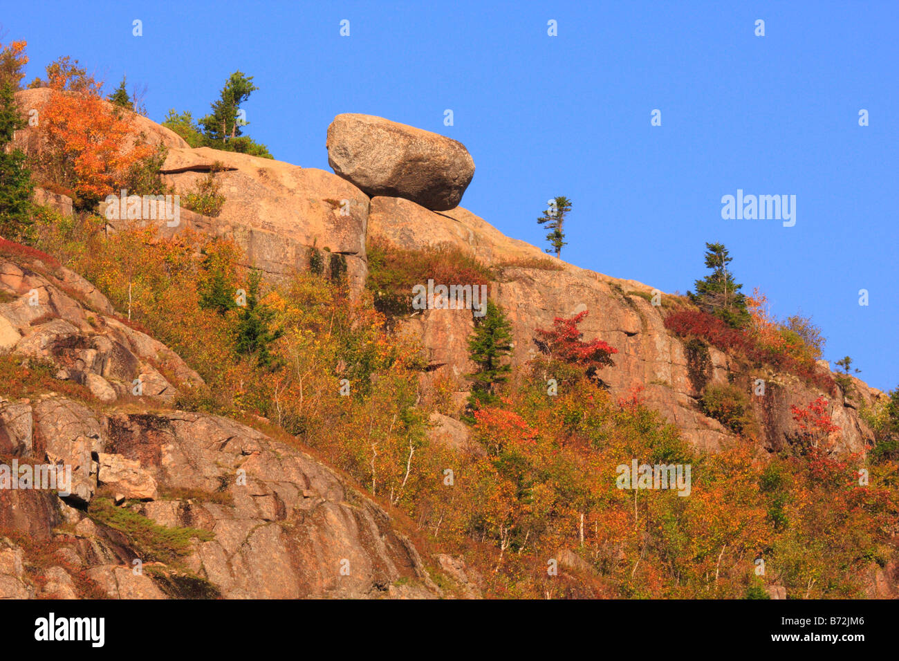 Bubble Rock, Acadia National Park, Maine, USA Stock Photo - Alamy