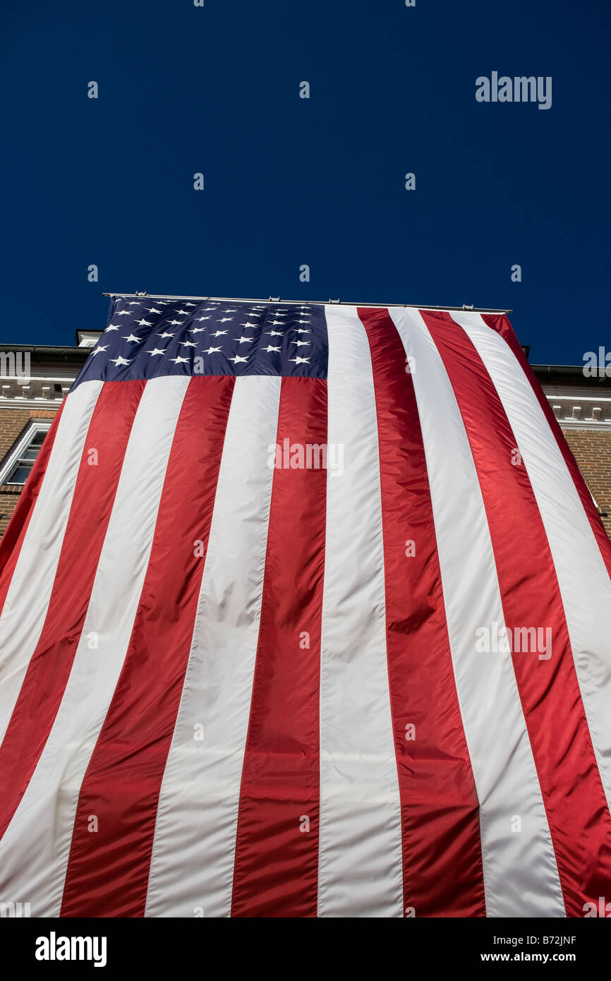 American flag on building Stock Photo - Alamy