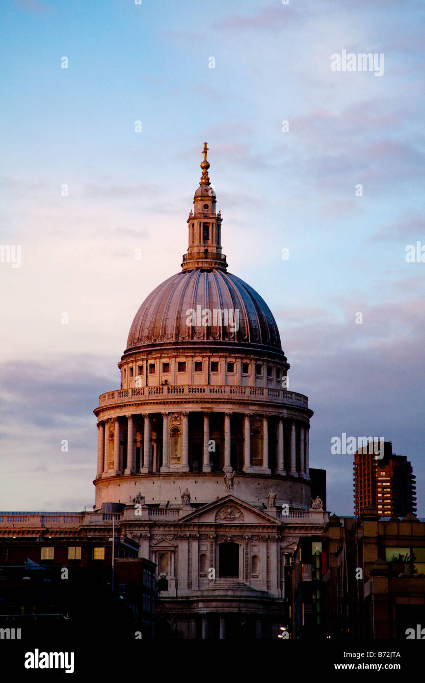 St Paul's Cathedral dome, London, England Stock Photo - Alamy