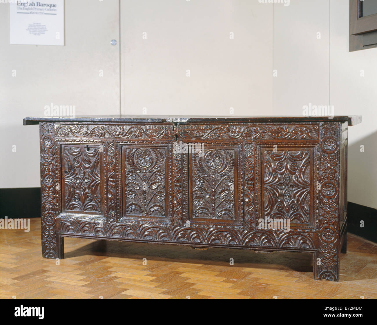 Carved coffer hi-res stock photography and images - Alamy