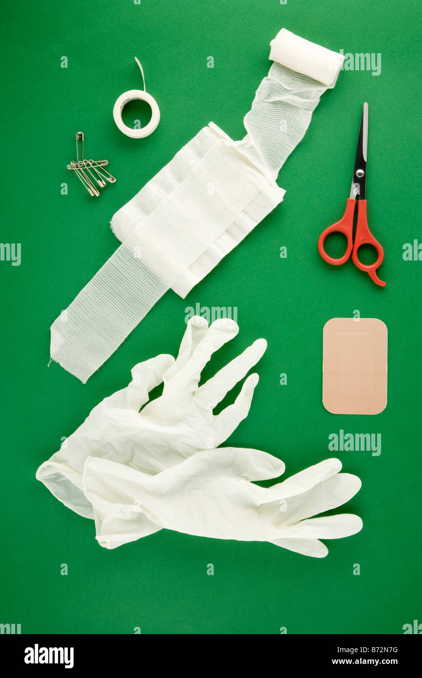 Medical kit hi-res stock photography and images - Alamy