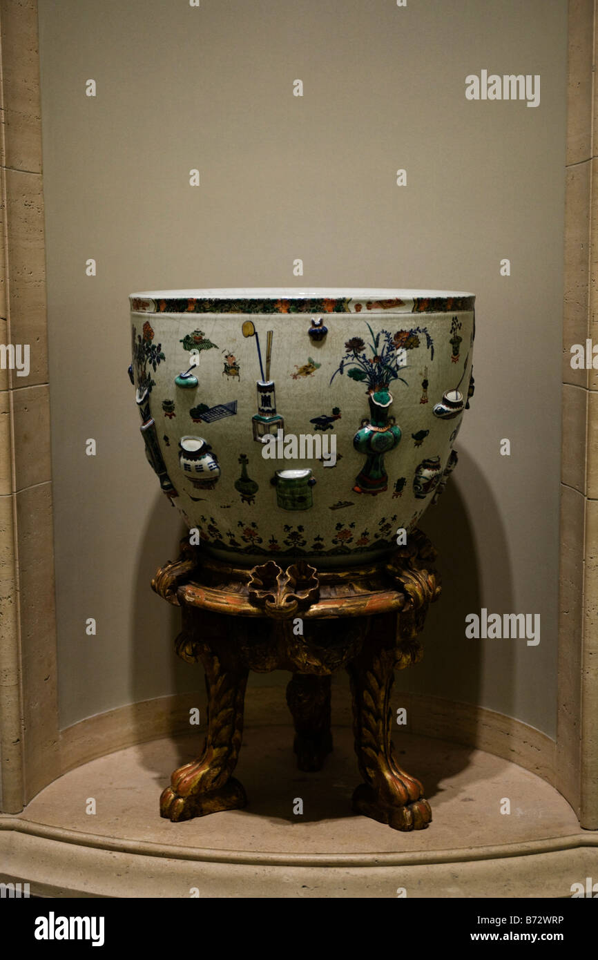 Ancient Chinese Fish Bowl - Qing Dynasty c. mid-19th century Stock ...