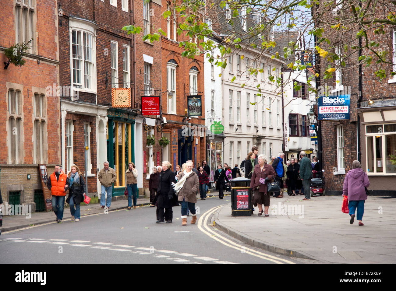 High Petergate, outside York Minster, Yorkshire, England Stock Photo ...