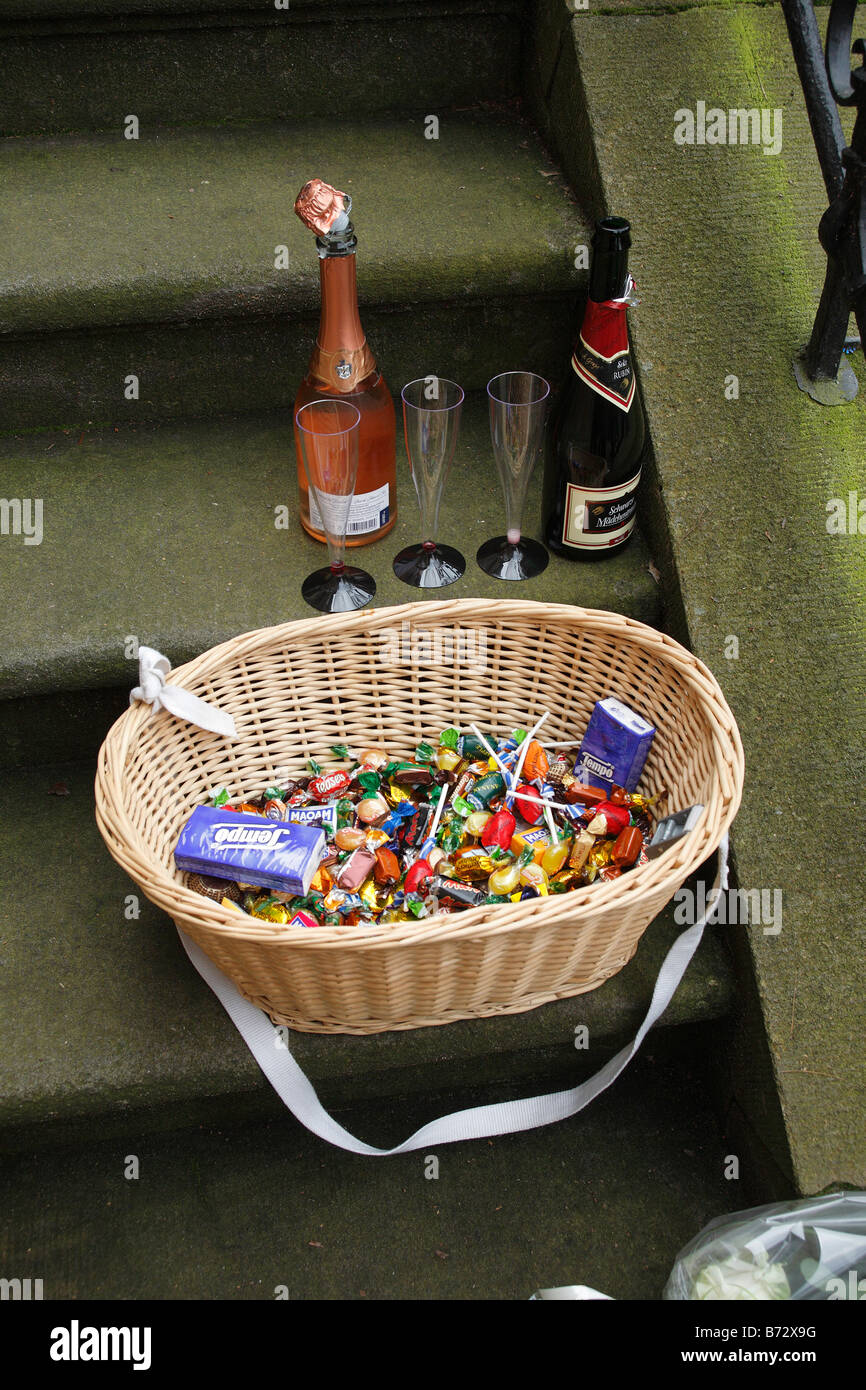 Candy castle hi-res stock photography and images - Alamy