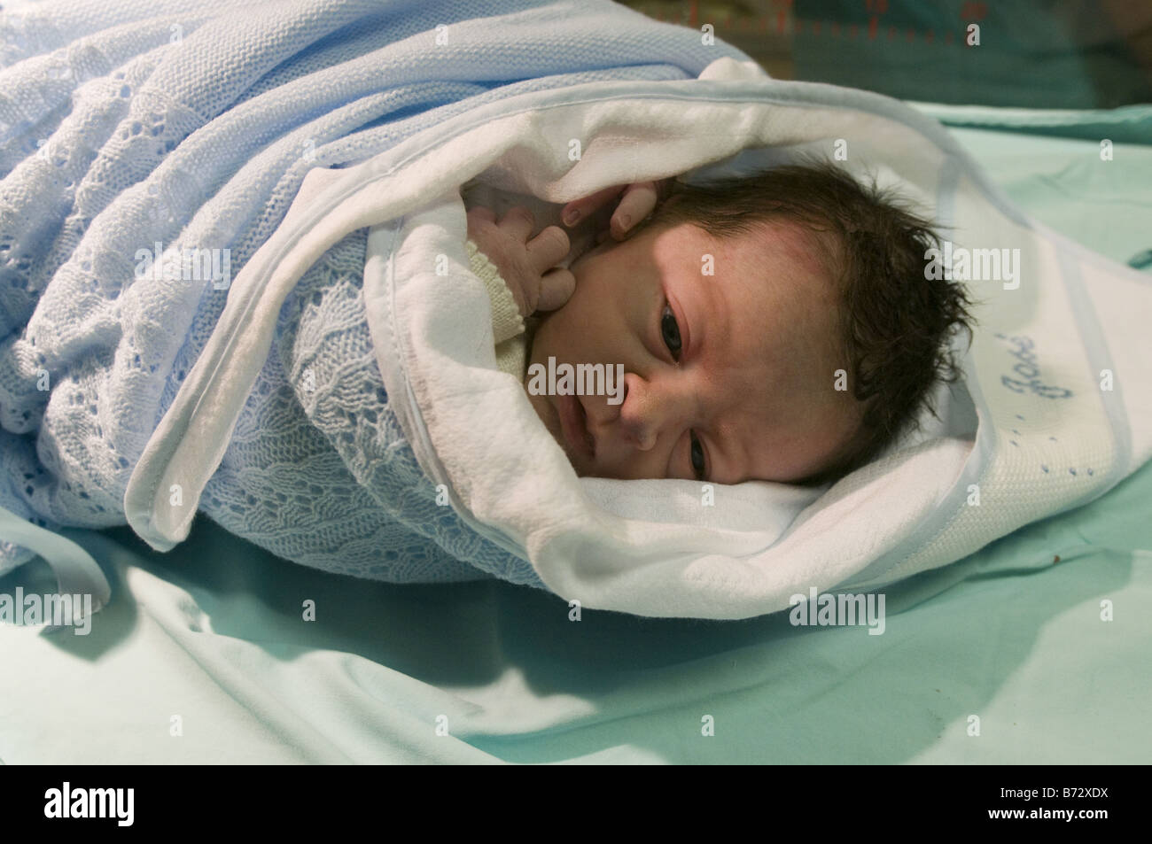 newborn baby just minutes after the delivery Stock Photo - Alamy
