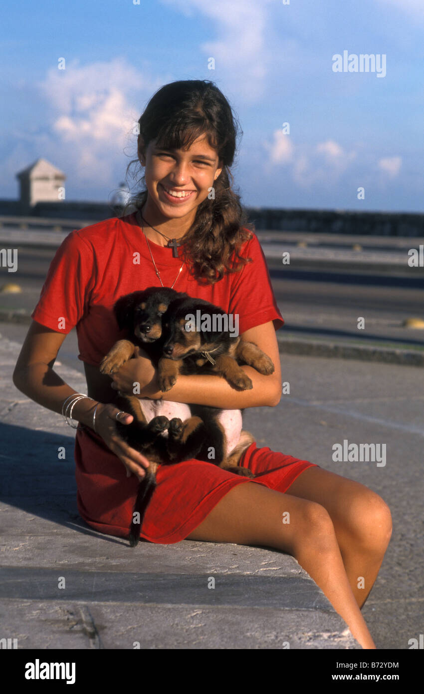 girl on malecon havana cuba Stock Photo - Alamy