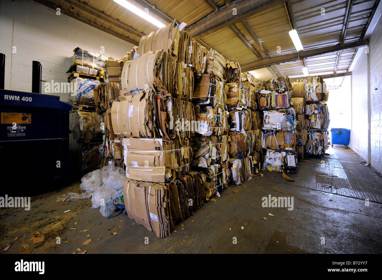 Cardboard Bales Waste Recycling High Resolution Stock Photography and ...