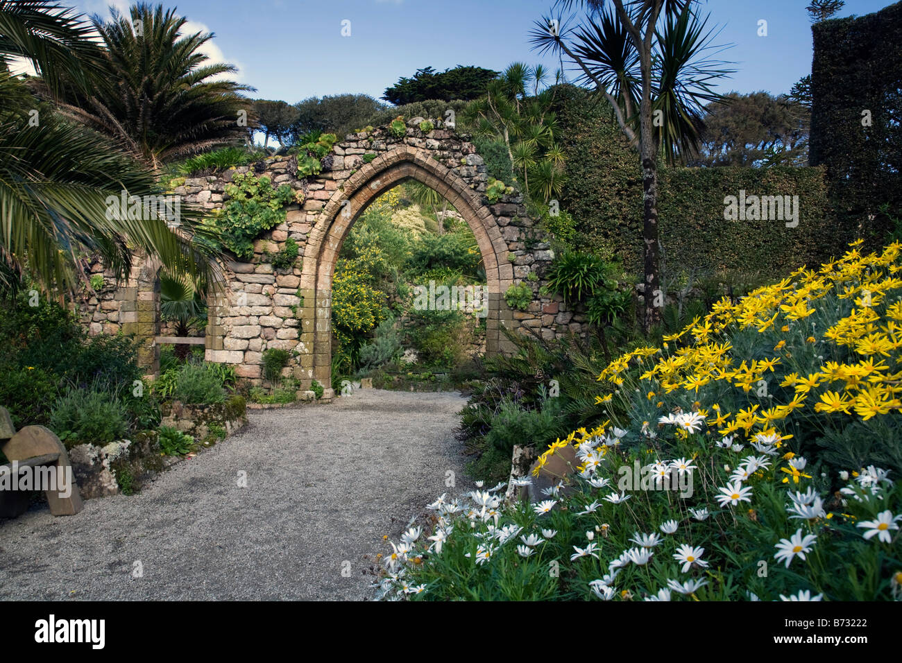 Abbey gardens tresco hi-res stock photography and images - Alamy