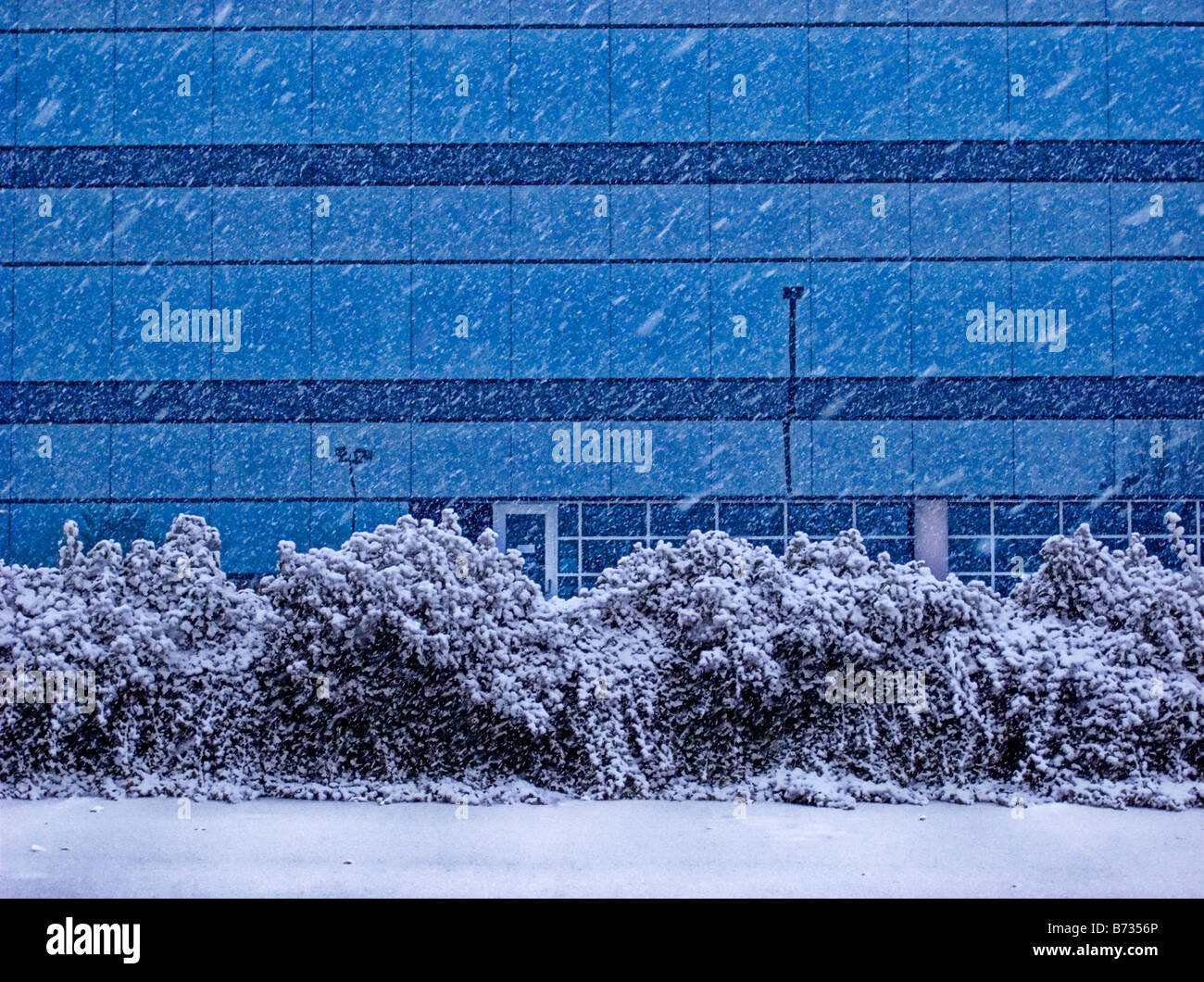 Seattle snowing hi-res stock photography and images - Alamy