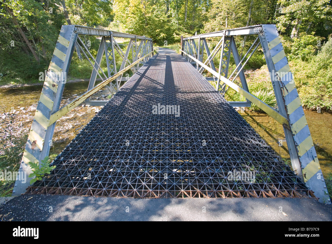 Metal underneath hi-res stock photography and images - Alamy