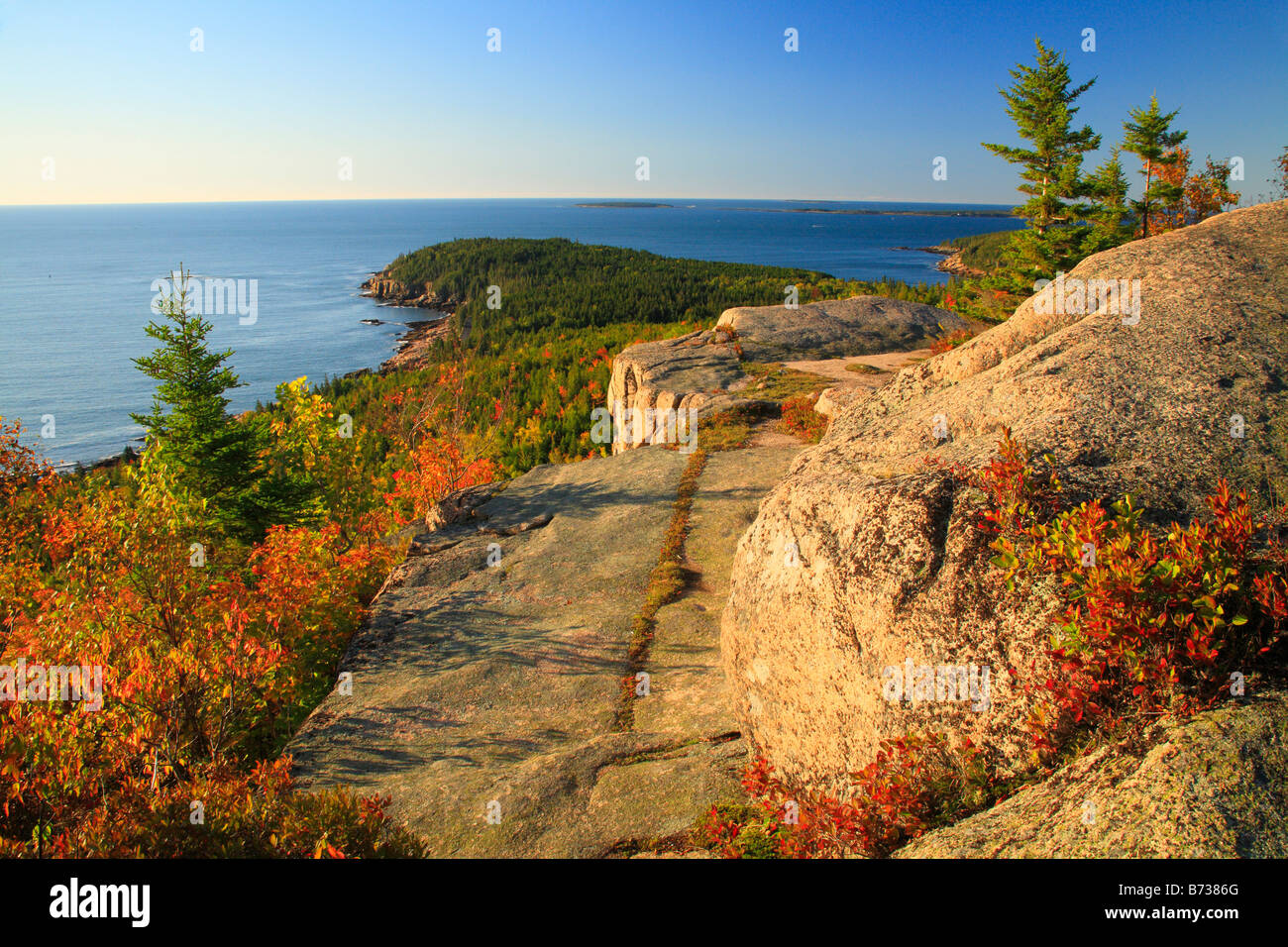 Otter Cliff seen from Gorham Mountain Trail, Acadia National Park ...