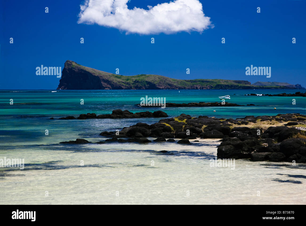 Island of Coin de Mire also known as Gunners Quoin Indian Ocean ...