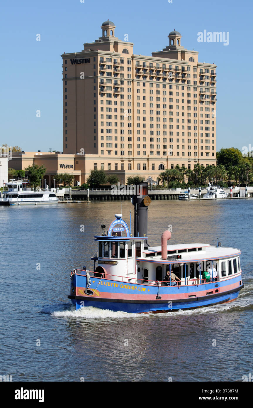 The Juliette Gordon Low free ferry service crossing Savannah River ...